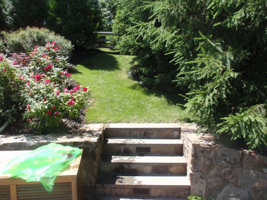 Mancini Pool Decks Natural Stone Wall Masonry in Connecticut - Mancini ...